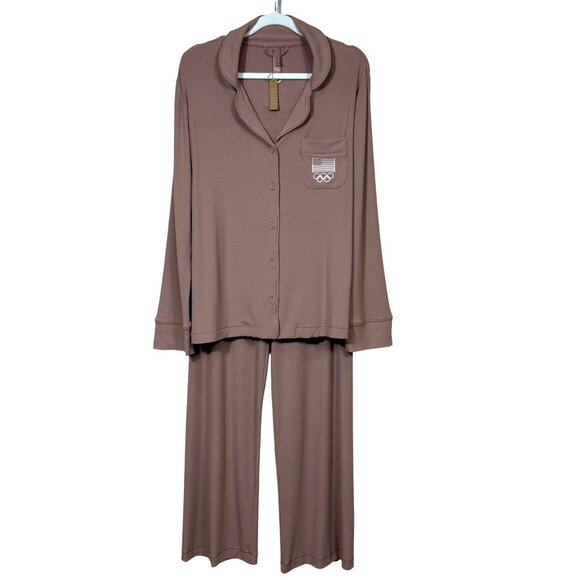SKIMS | Intimates & Sleepwear | Skims Soft Lounge Sleep Set Team Usa ...